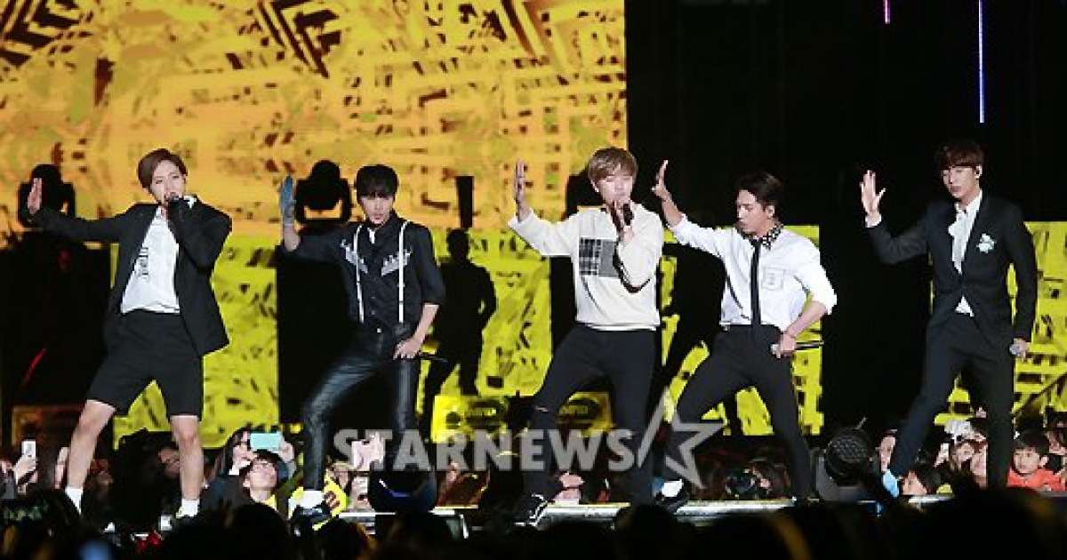 포토]B1A4, '함께해요'