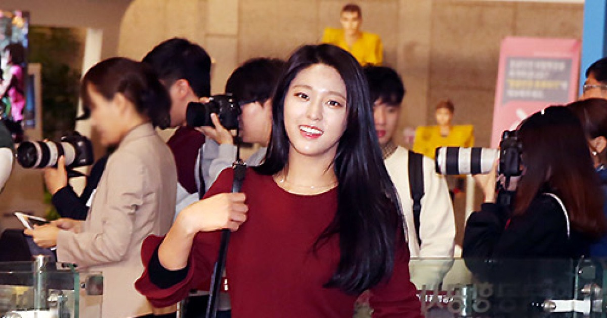 [bnt포토] AOA 설현 '그녀가 내게로 걸어옵니다'