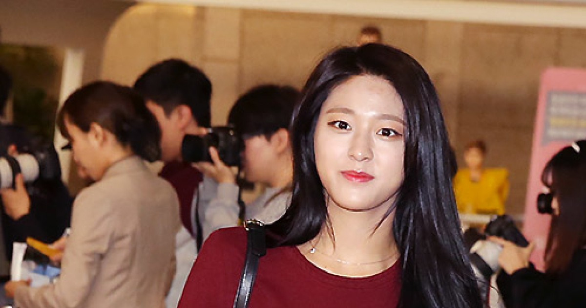 [bnt포토] AOA 설현, 감춰지지 않는 인형 몸매