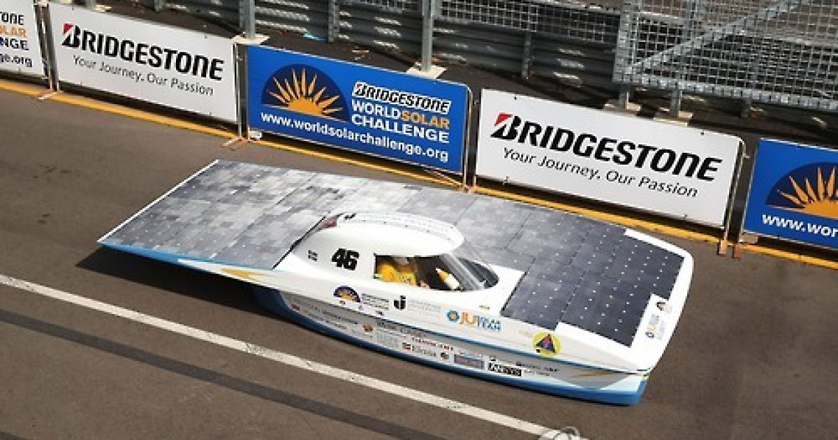 AUSTRALIA WORLD SOLAR CHALLENGE