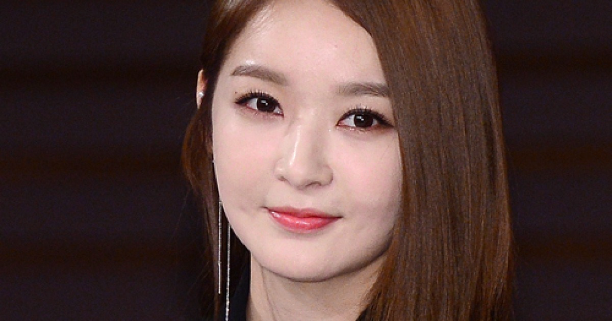 다비치 강민경, '시선뗄수 없는 아이컨택' [MBN포토]