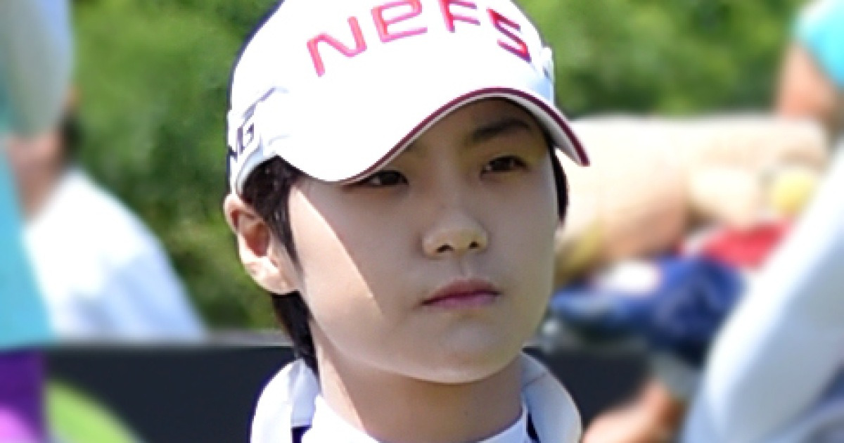 '신데렐라' 박성현, 전인지·이정민 누르고 KLPGA 인기상