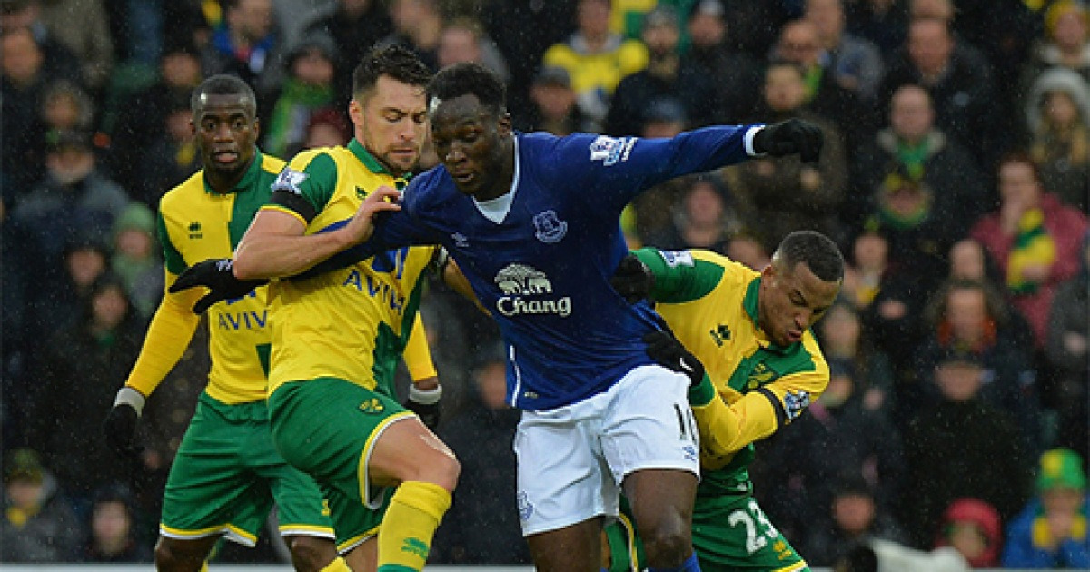 [EPL 16R] '루카쿠 골' 에버턴, 노리치와 1-1 무.. 9위 유지