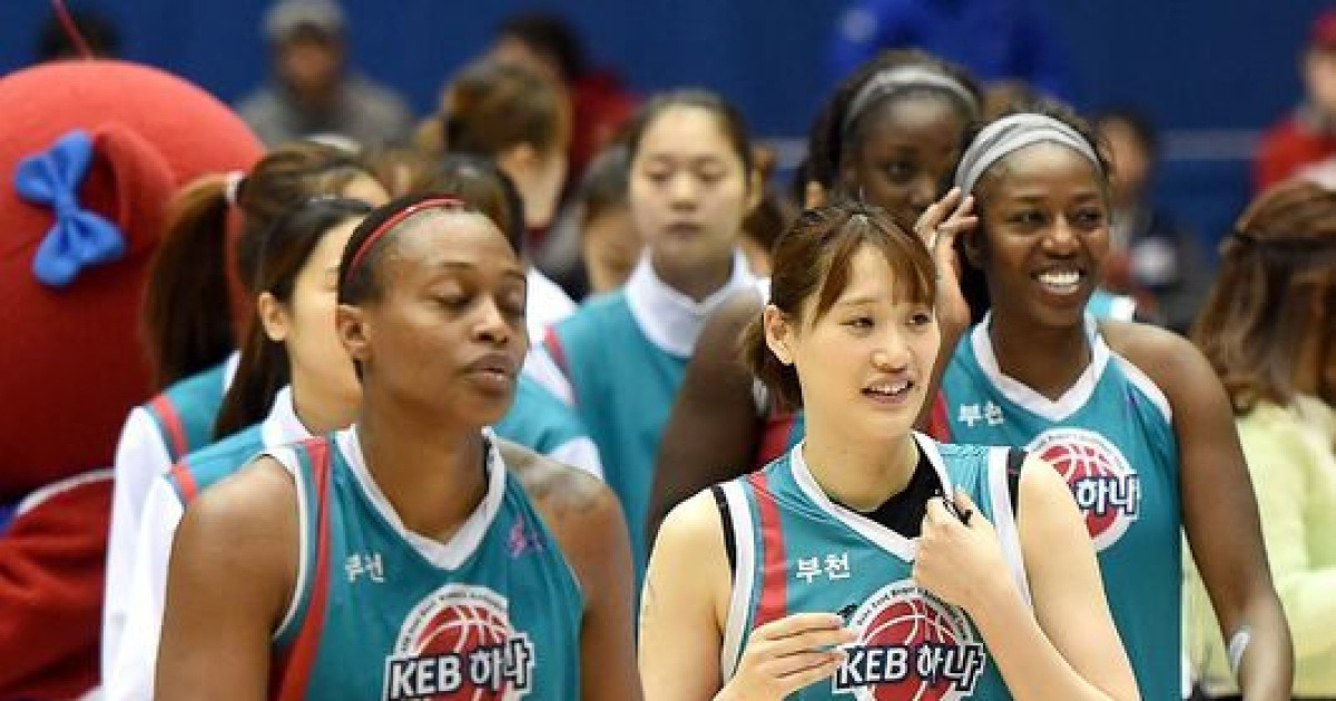 [사진]KEB하나은행,'승리의 미소 활짝'