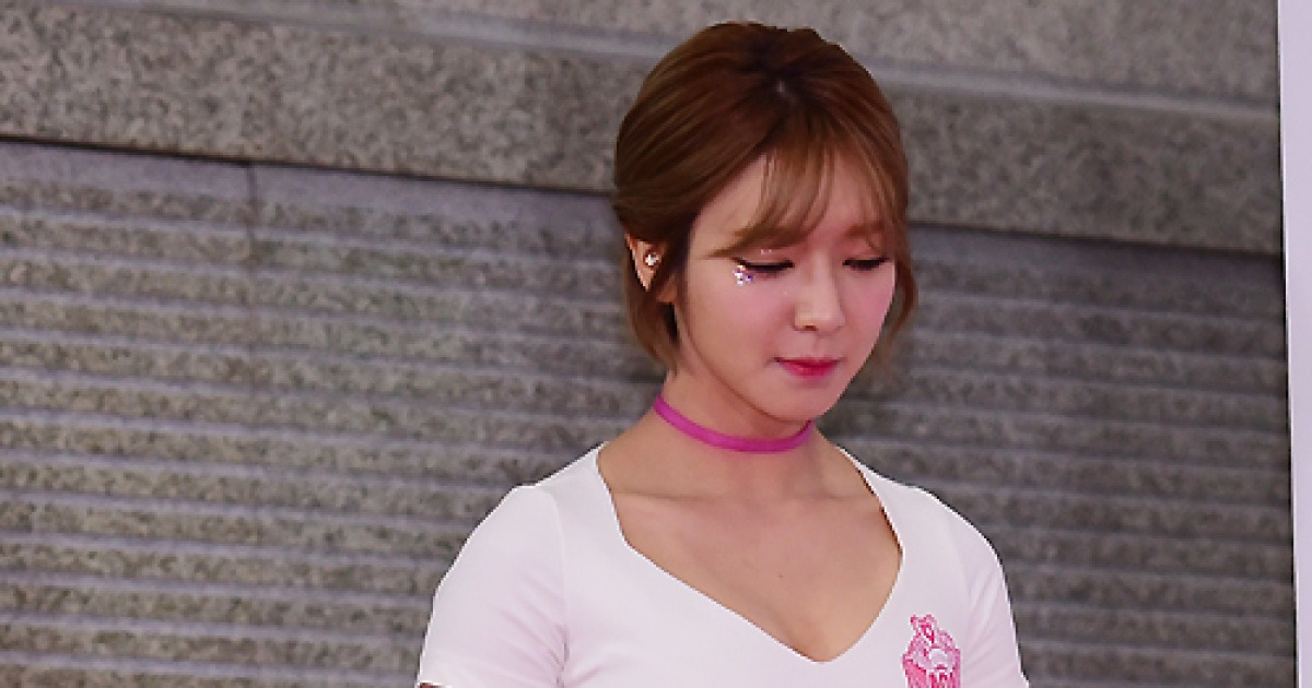 [MD화보] '자신감 넣고왔어요' AOA 초아, 눈에 띄게 달라진 볼륨감