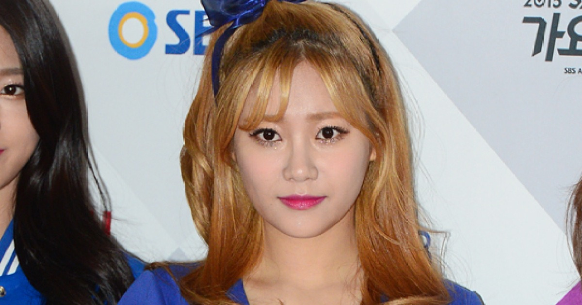 [TD포토] AOA 유나 '복근을 노출한 패션' (SBS 가요대전)