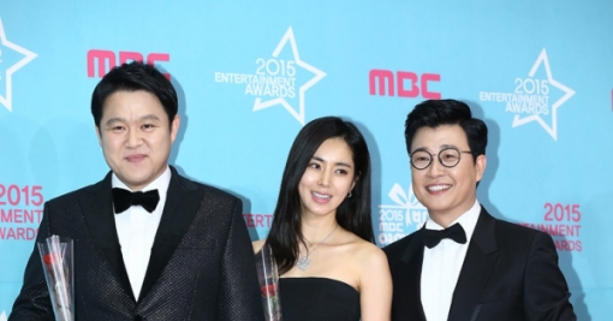 [동아포토]'MBC연예대상' 김구라-한채아-김성주, 가장 핫했던 3MC