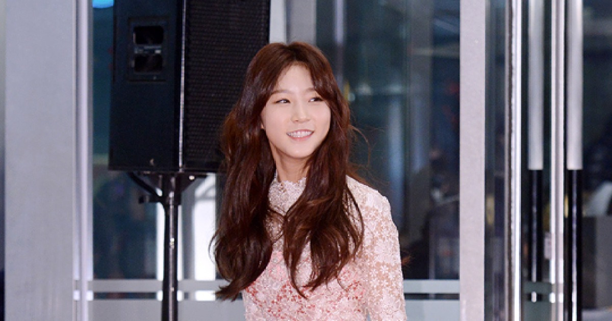 [TD포토] 김새론, '심쿵 유발하는 여리여리 각선미'(MBC 연예대상)