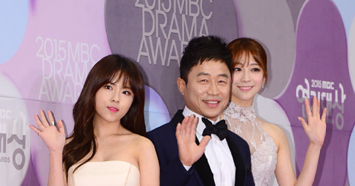 [TD포토] 이문식 '미녀들과 함께 왔어요' (MBC 연기대상)