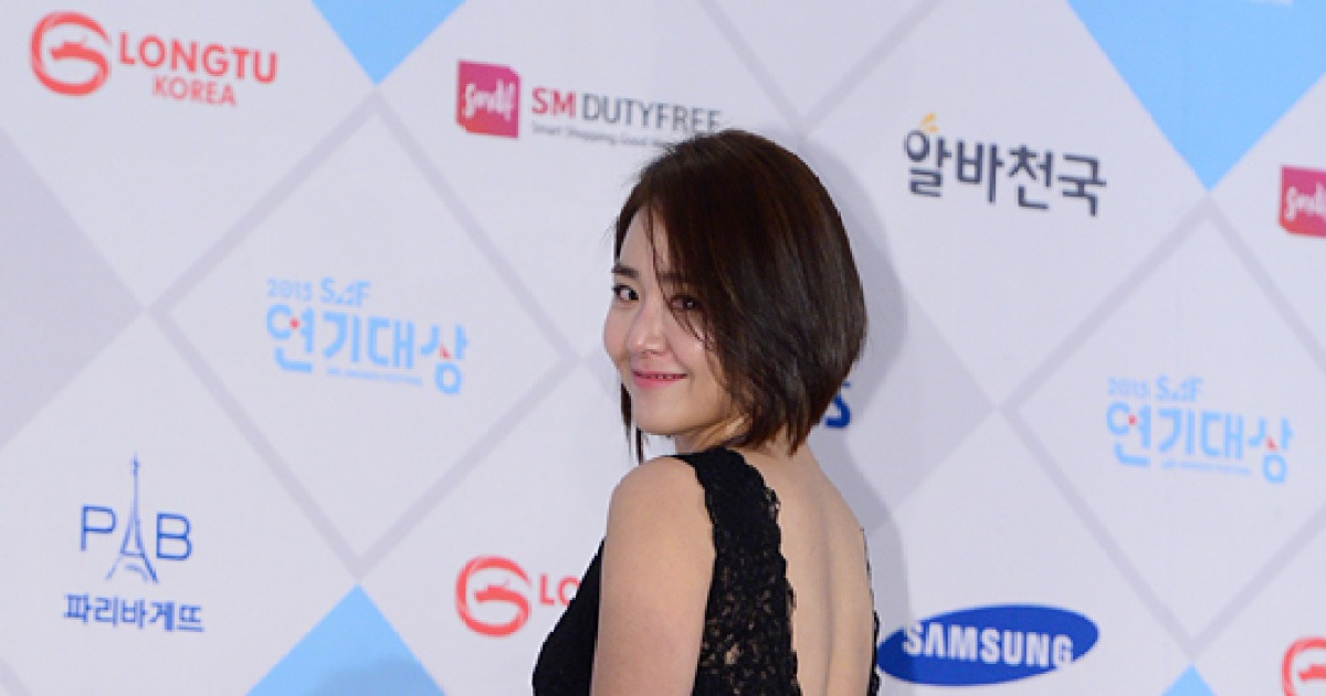 [TD포토] 문근영 '오늘은 섹시 근영이~' (SBS 연기대상)