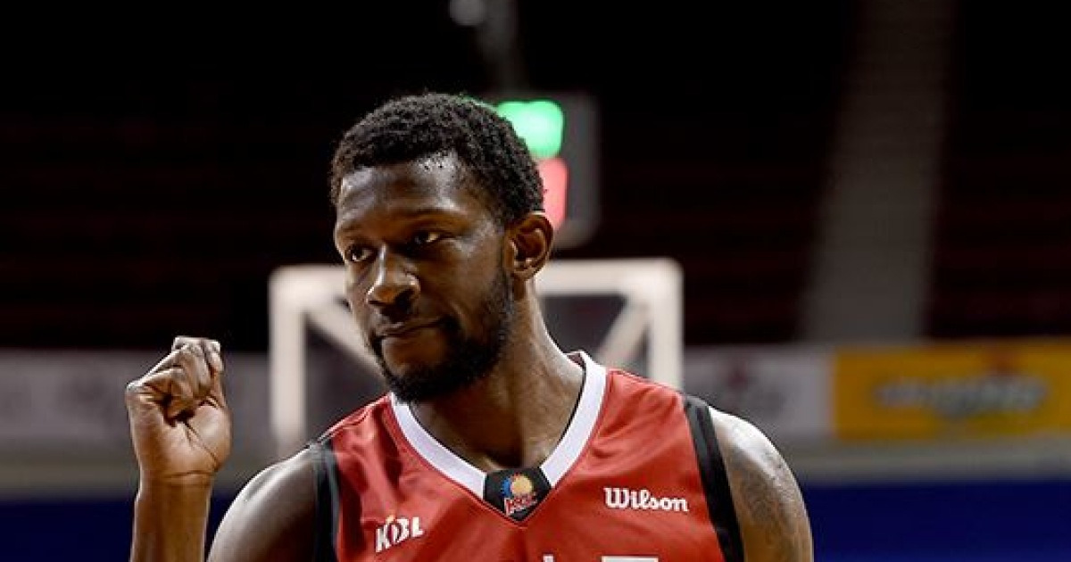 '마리오 위닝샷' KGC, KT에 극적인 역전승