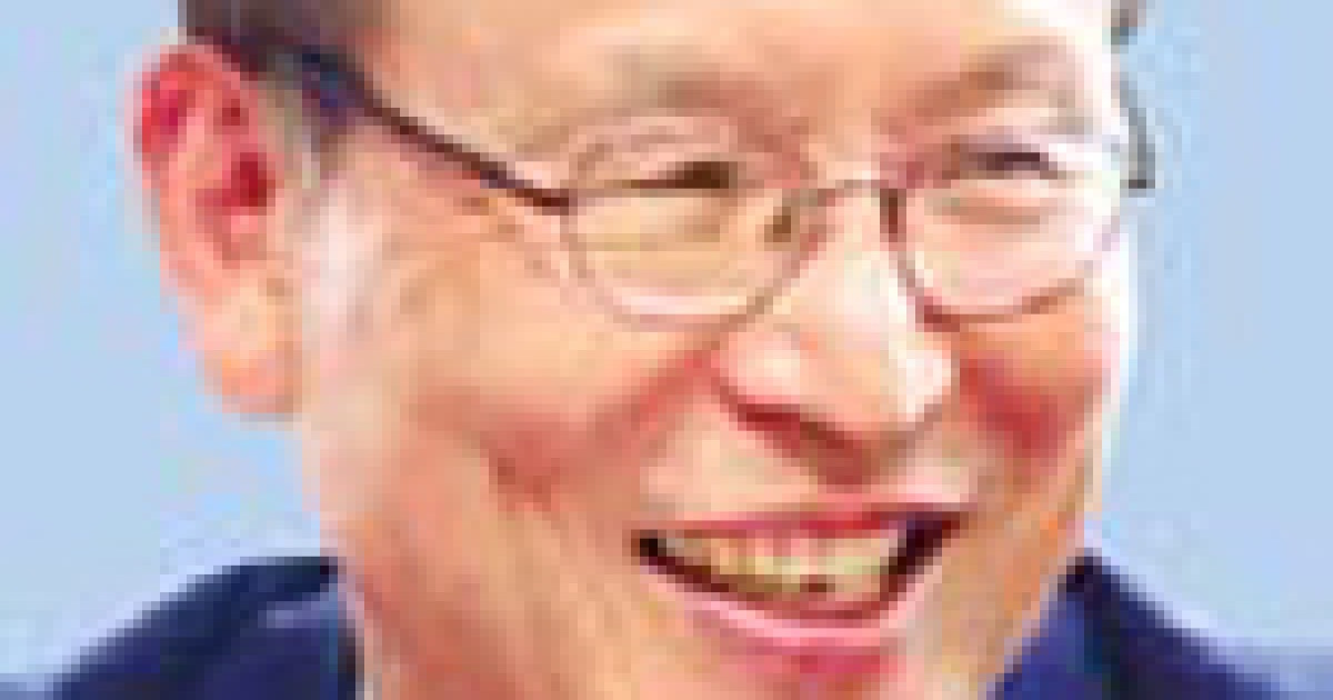 스승의 은혜 장학금으로 보은한 제자들