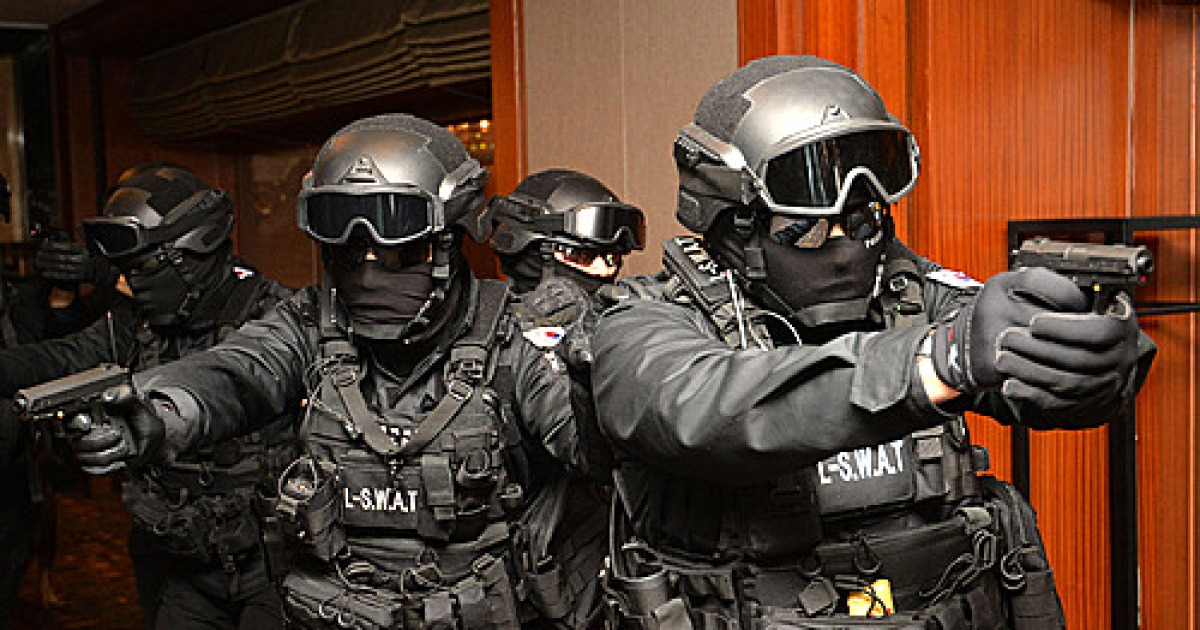 롯데월드타워 대 테러팀, L-SWAT