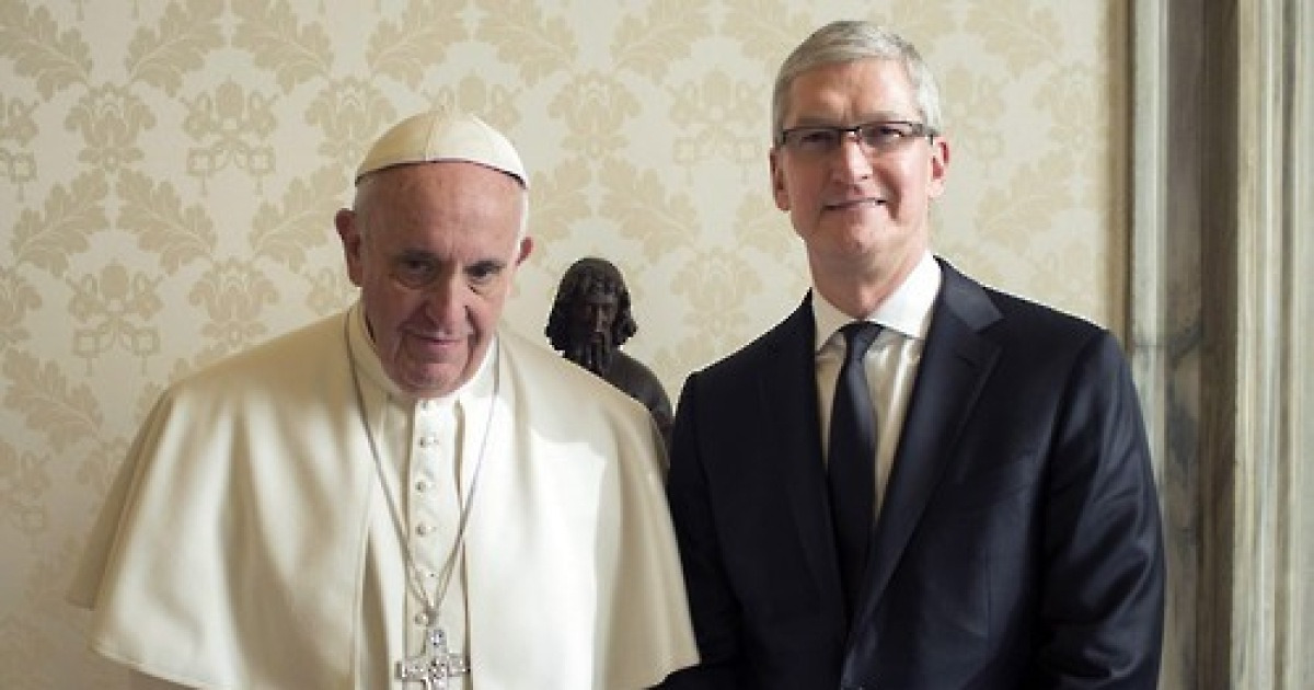 VATICAN POPE APPLE COOK