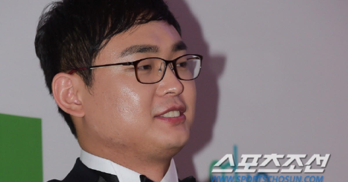 [포토] 박영진 살짝 긴장한 미소~