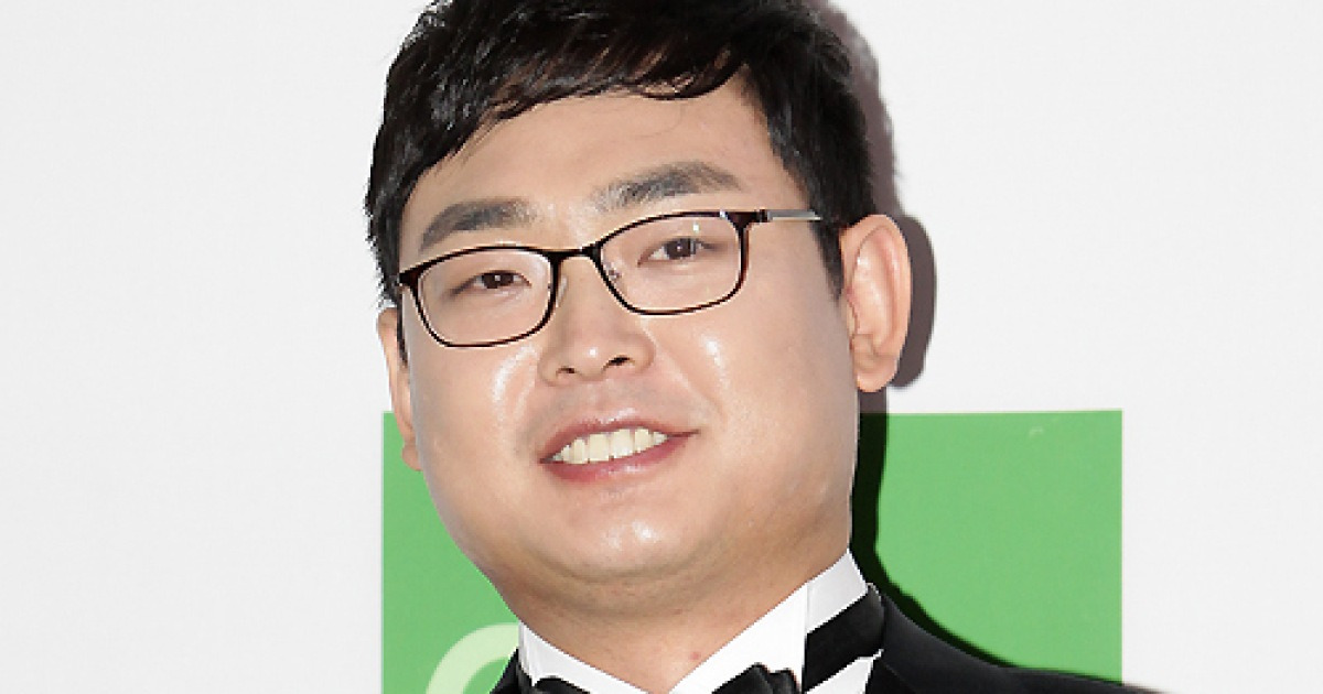 [포토엔]미소만발 새신랑 박영진 밖은 춥지만 내 마음은 봄~