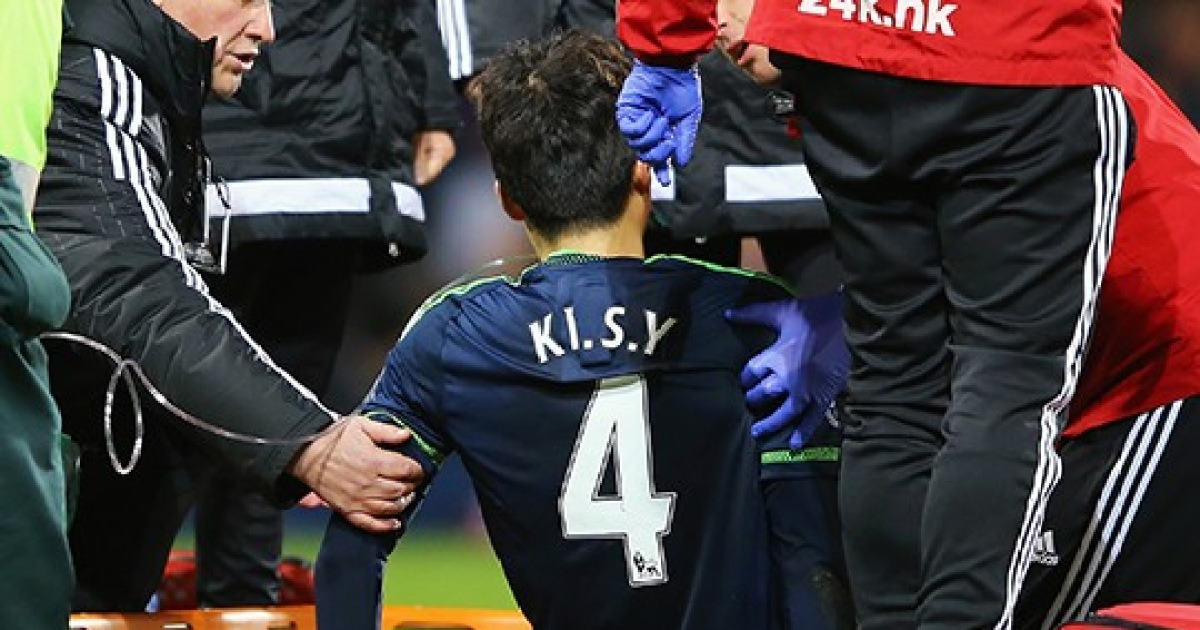 [EPL 리뷰] '기성용 부상 교체'스완지, WBA에 1-1 무승부..기성용 단순 뇌진탕 소견