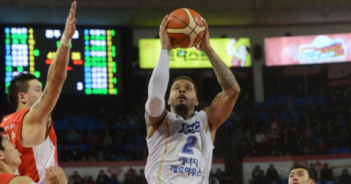 KCC 안드레 에밋 5라운드 MVP