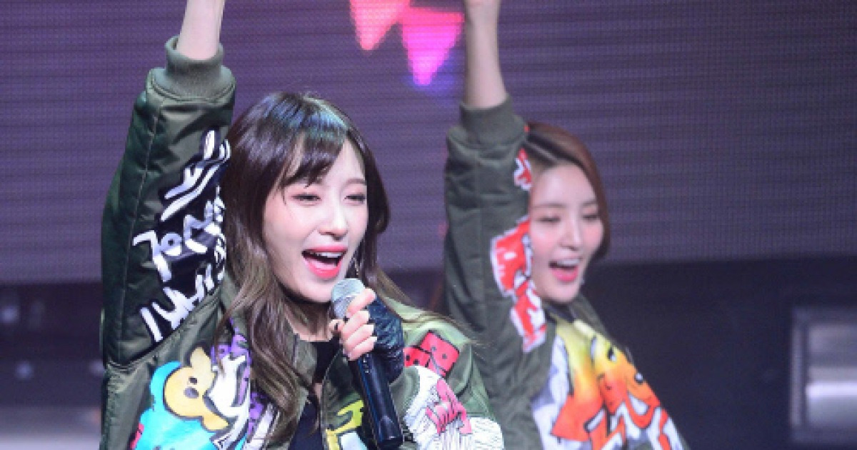 [SS포토]핫팬츠로 심쿵케 하는 EXID 하니, "우리, 하나가 되요~"