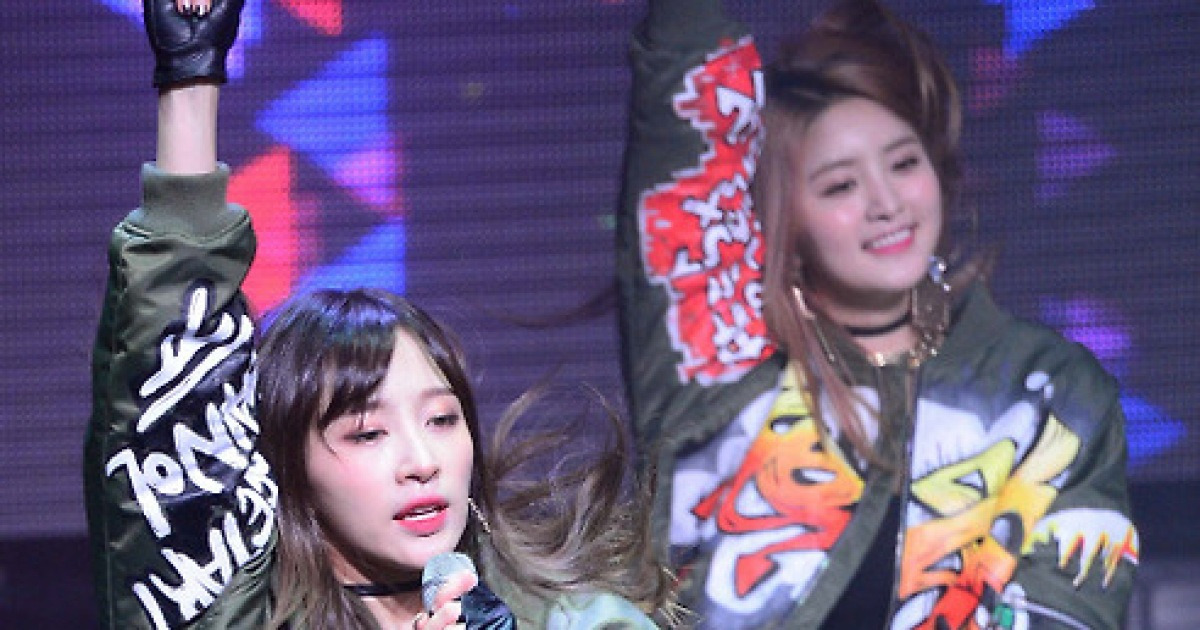 [SS포토]핫팬츠로 심쿵케 하는 EXID 하니, "신나는 날이죠"