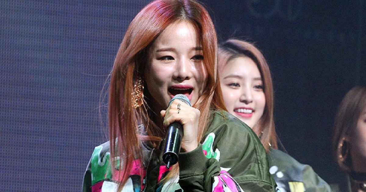 [TD포토] EXID 솔지, '춤 추면서도 완벽한 고음'