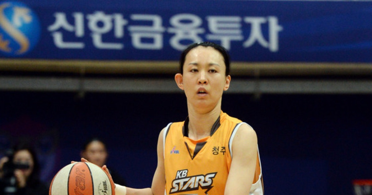 [WKBL] KB스타즈 변연하 6R MVP..김진영 MIP