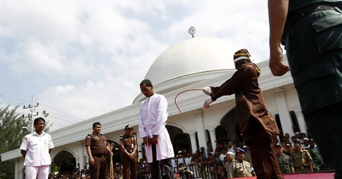 INDONESIA ACEH WHIPPING PUNISHMENT