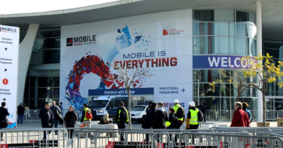 MWC 2016 차세대 모바일 신기술 향연..스페인 열기 후끈