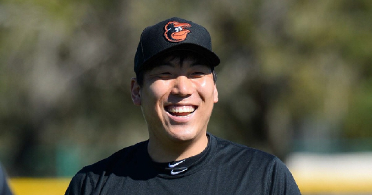 [포토] 볼티모어 김현수 '야구장이 신나요~'