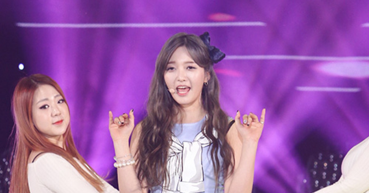 [포토] AOA크림 찬미 '신이 내린 각선미'