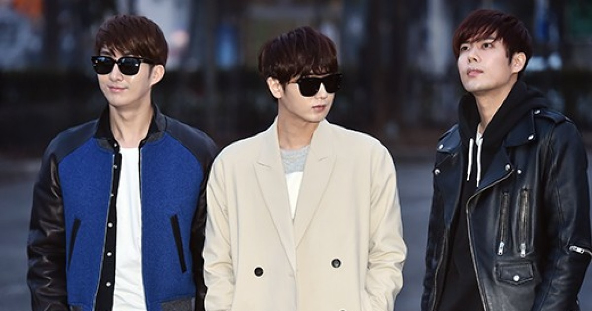 '두데' 김규종 "SS501 해체 아냐..김현중 母 응원에 힘 됐다"