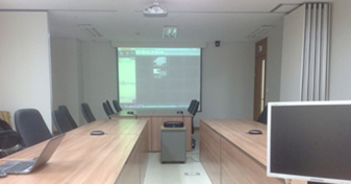 진화하고 있는 화상회의 장비-'야마하 YVC-1000'