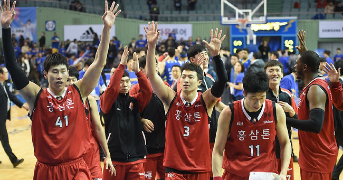 [사진]KGC,'KCC 만나러 지금 갑니다'