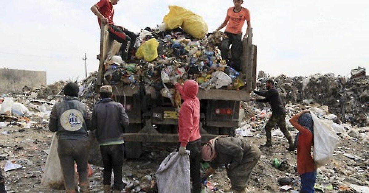 Mideast Iraq Daily Life