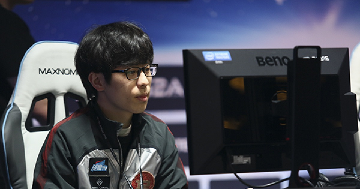 [IEM 월챔]중국산 참교육 RNG, ESC 에버 가볍게 제압(A조 승자전)