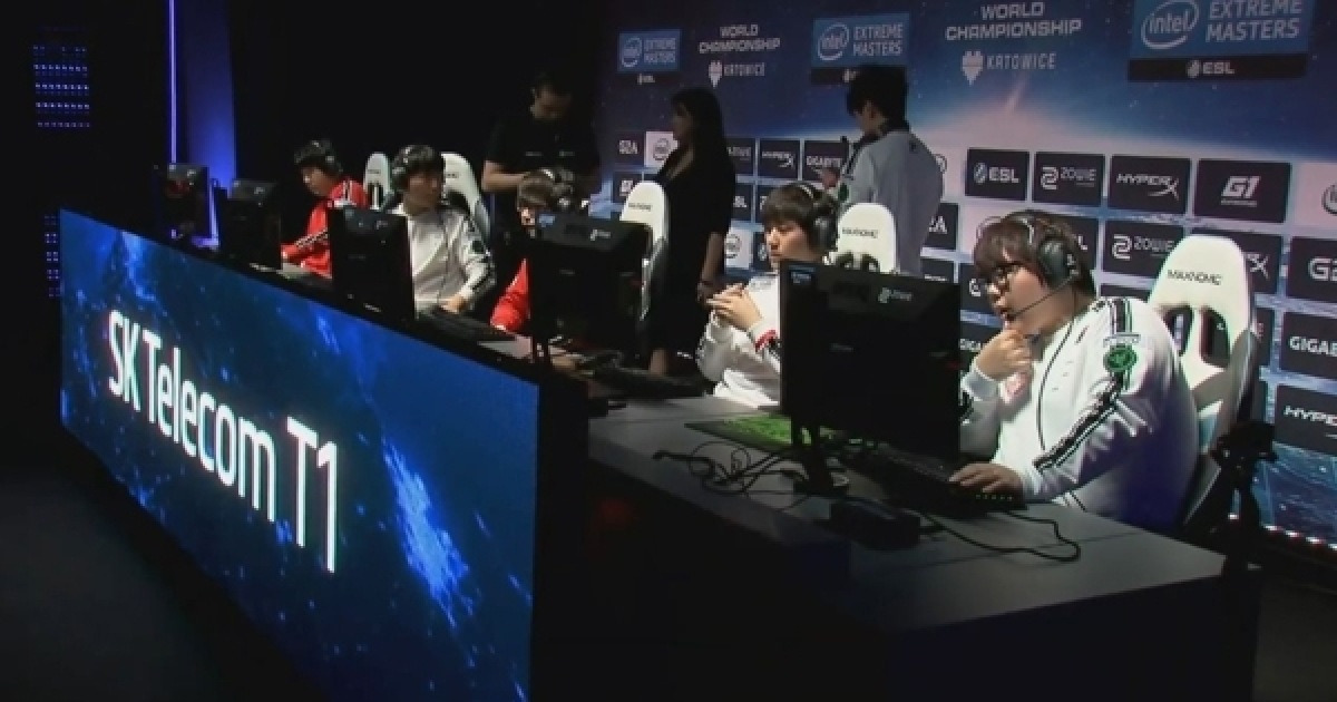 [LOL]SKT T1, CLG 잡고 B조 승자전 진출