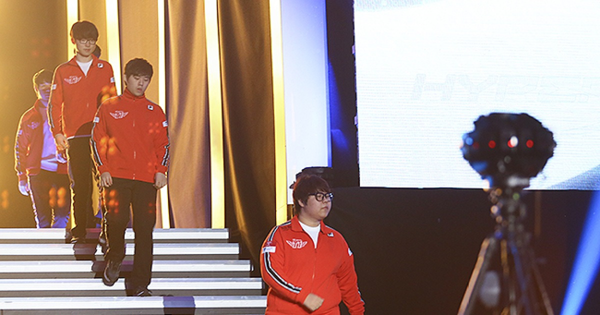 [IEM 포토] SKT '울프' 이재완 "내가 먼저 가야지"