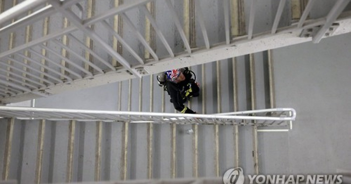 USA FIREFIGHTER STAIR CLIMB