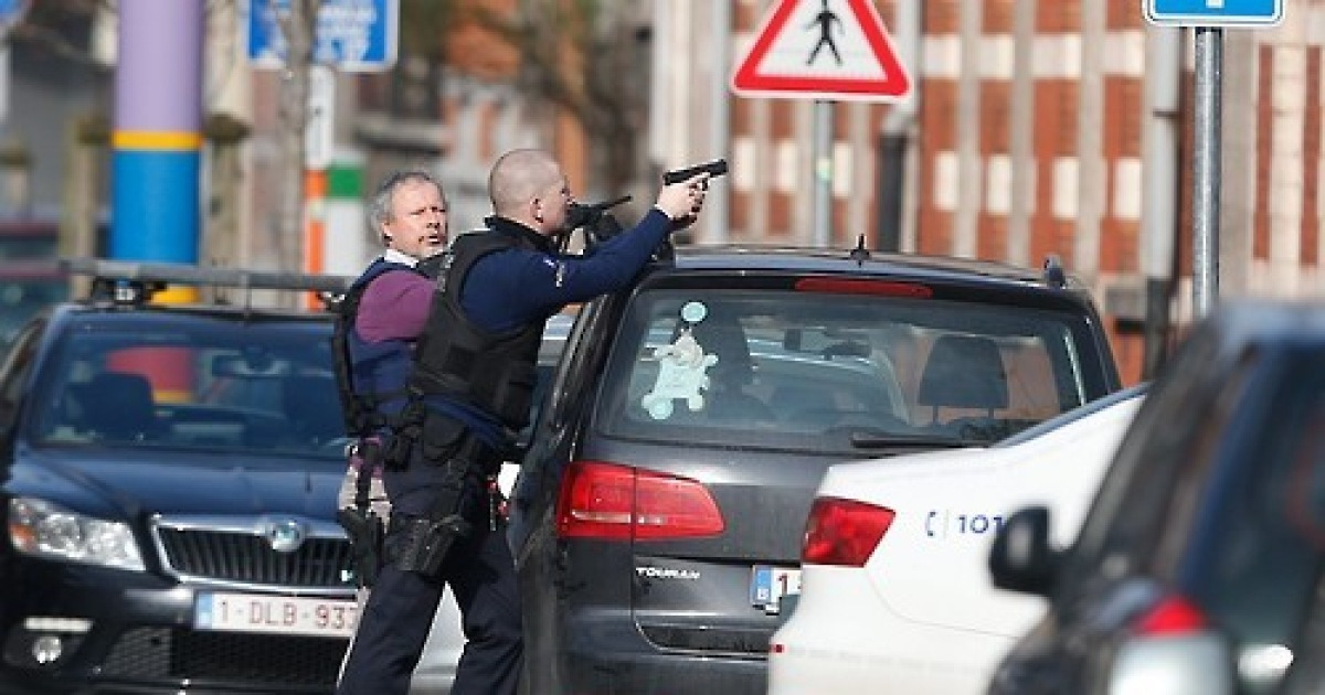 BELGIUM POLICE RAID SHOOTOUT