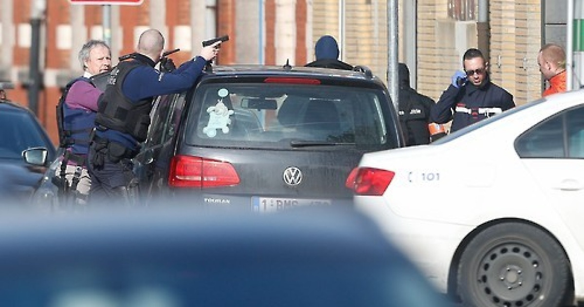 BELGIUM POLICE RAID SHOOTOUT
