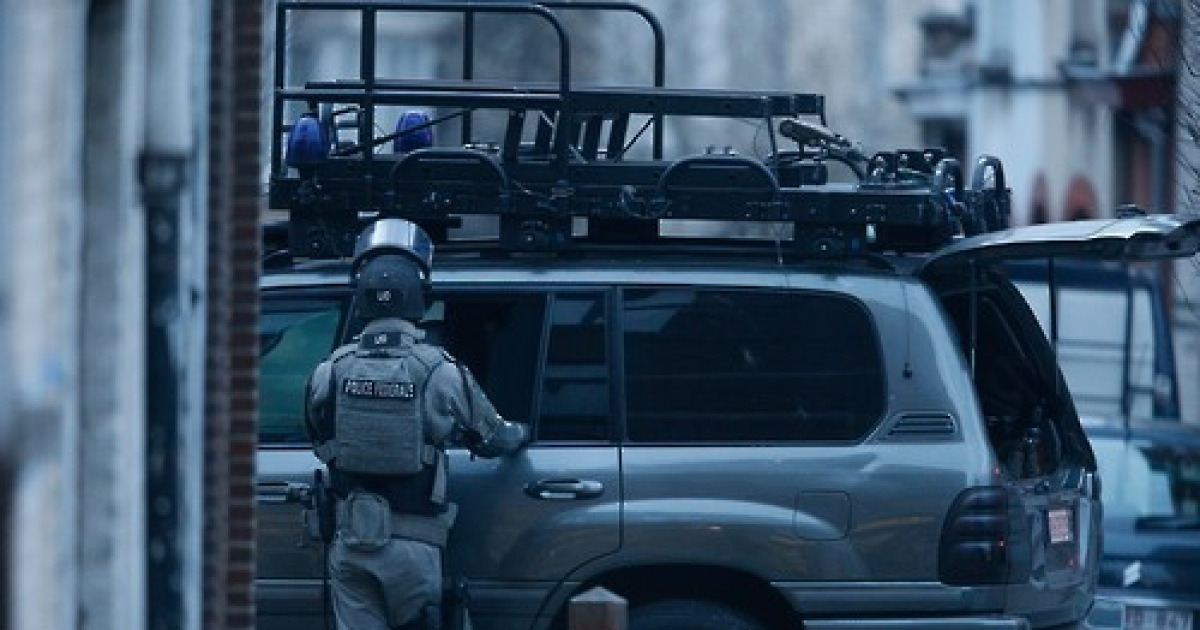 BELGIUM POLICE RAID SHOOTOUT