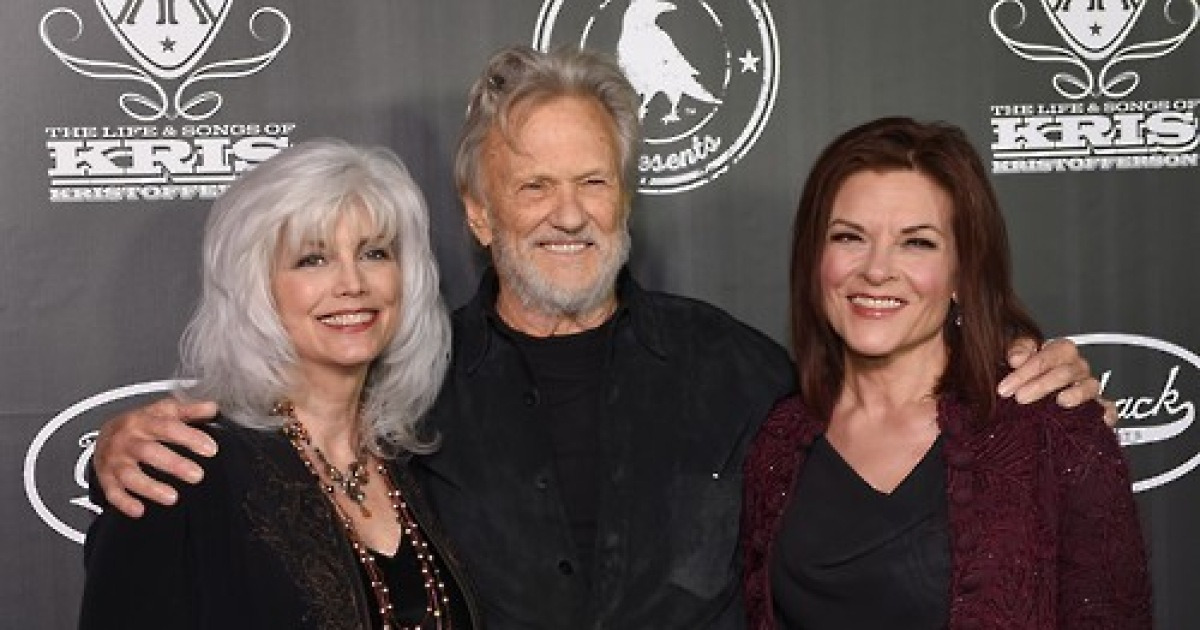 The Life and Songs of Kris Kristofferson - Arrivals