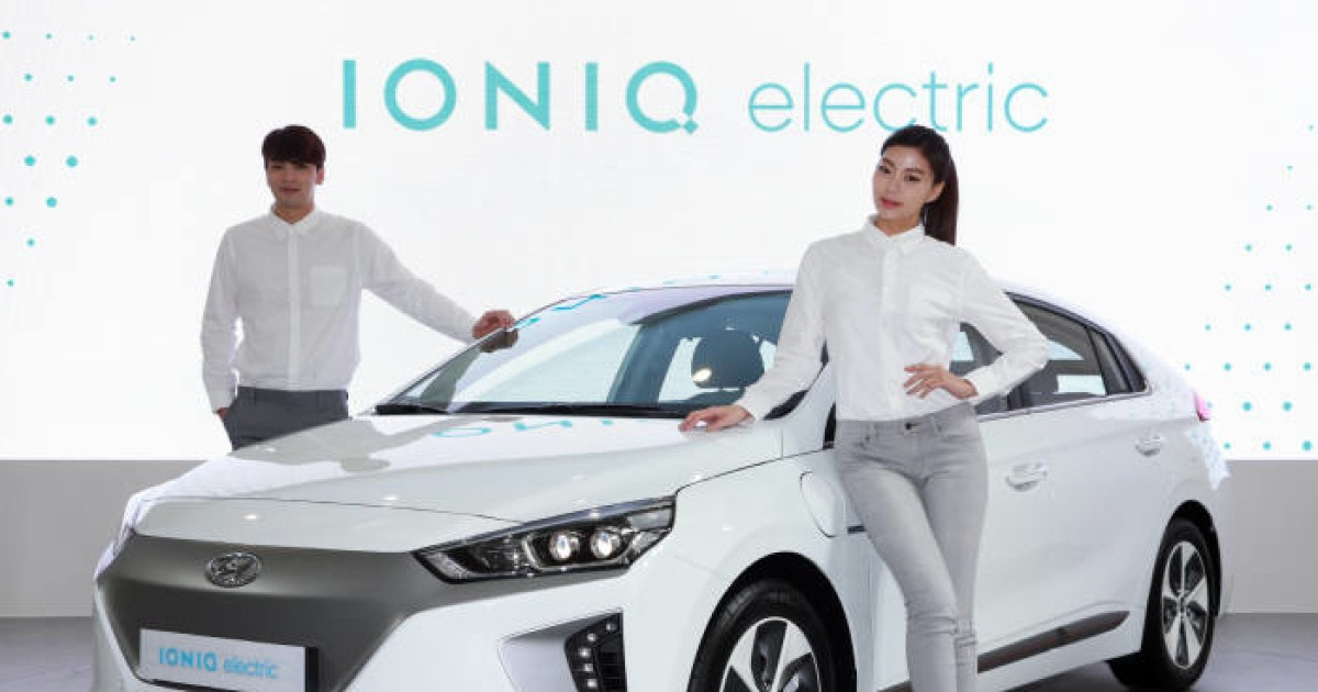 한번 충전에 180km..'아이오닉 EV' 4000만원 출시