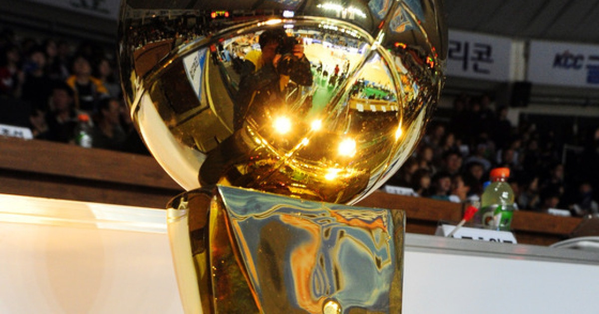 '2015-16 KCC프로농수 우승컵 주인은 누구?'