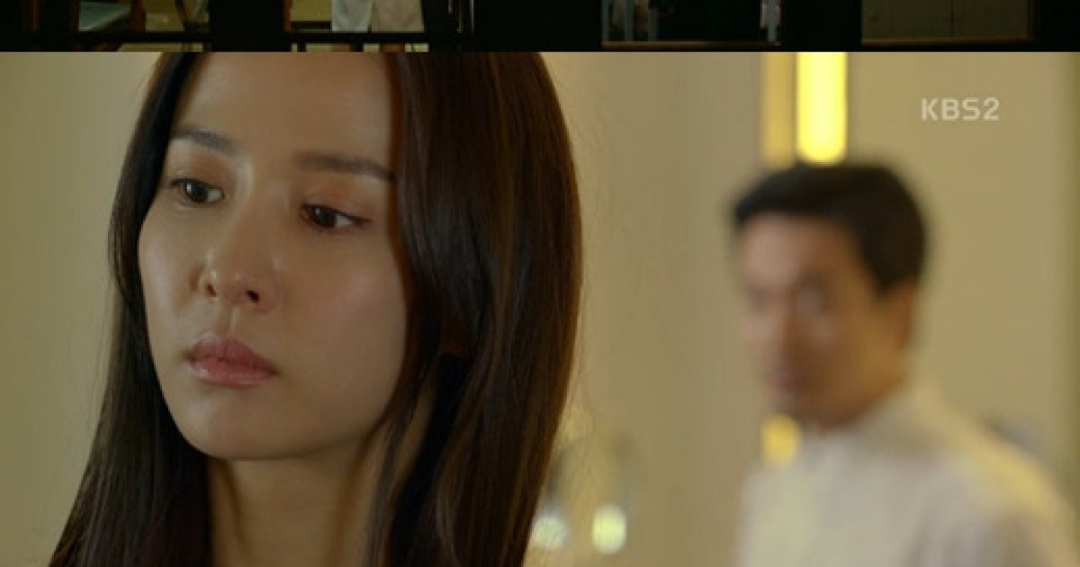 베이비시터 조여정을 병들게 한 것들불륜·비교·잊힌 추억