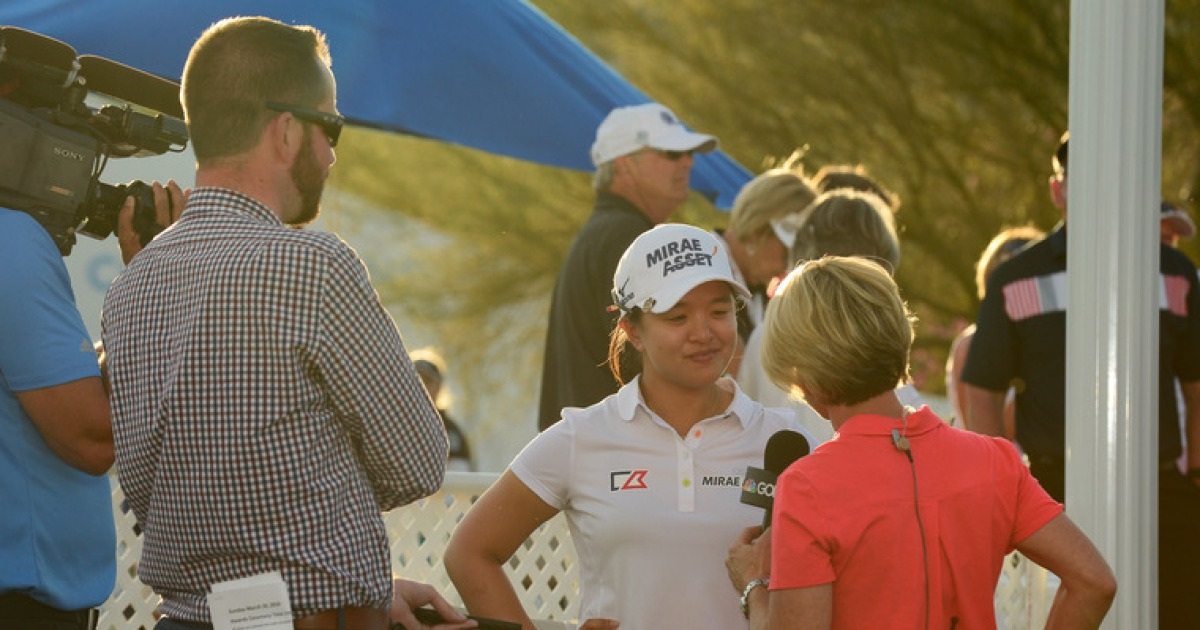 [포토] 우승 인터뷰하는 김세영 - 2016 LPGA JTBC 파운더스컵 4R (13)