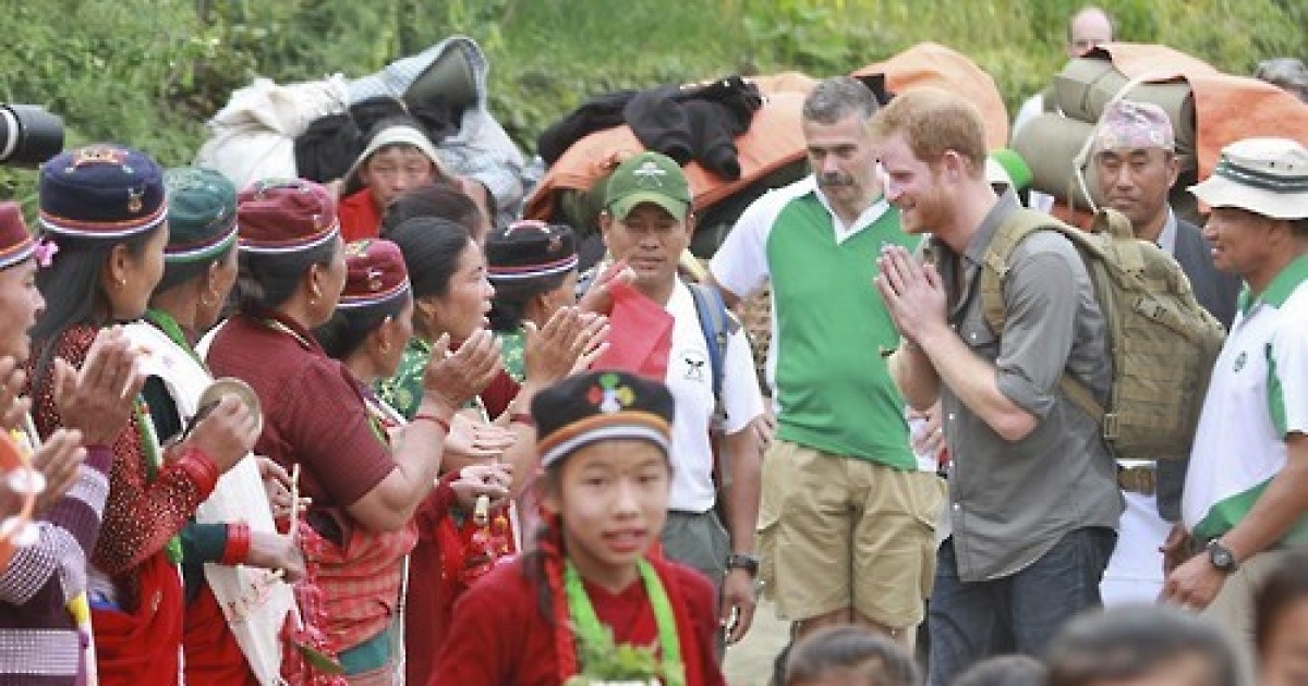 NEPAL BRITAIN ROYALTY