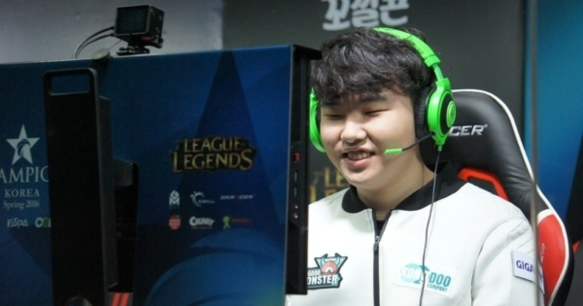 [LOL]콩두와 ROX, 입장이 전혀 다른 팀들의 경기