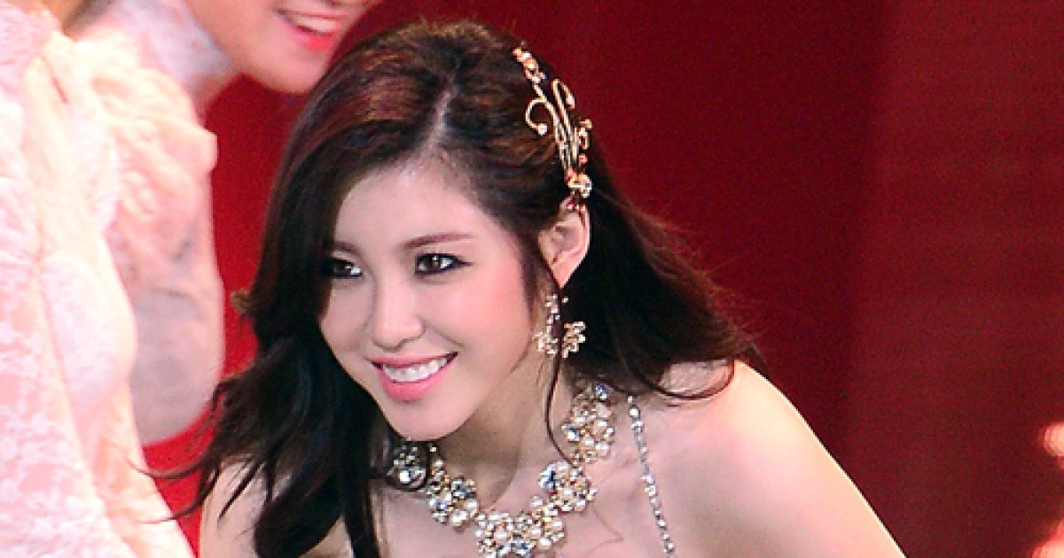 전효성, '인사할때도 신경쓰여~' [MBN포토]