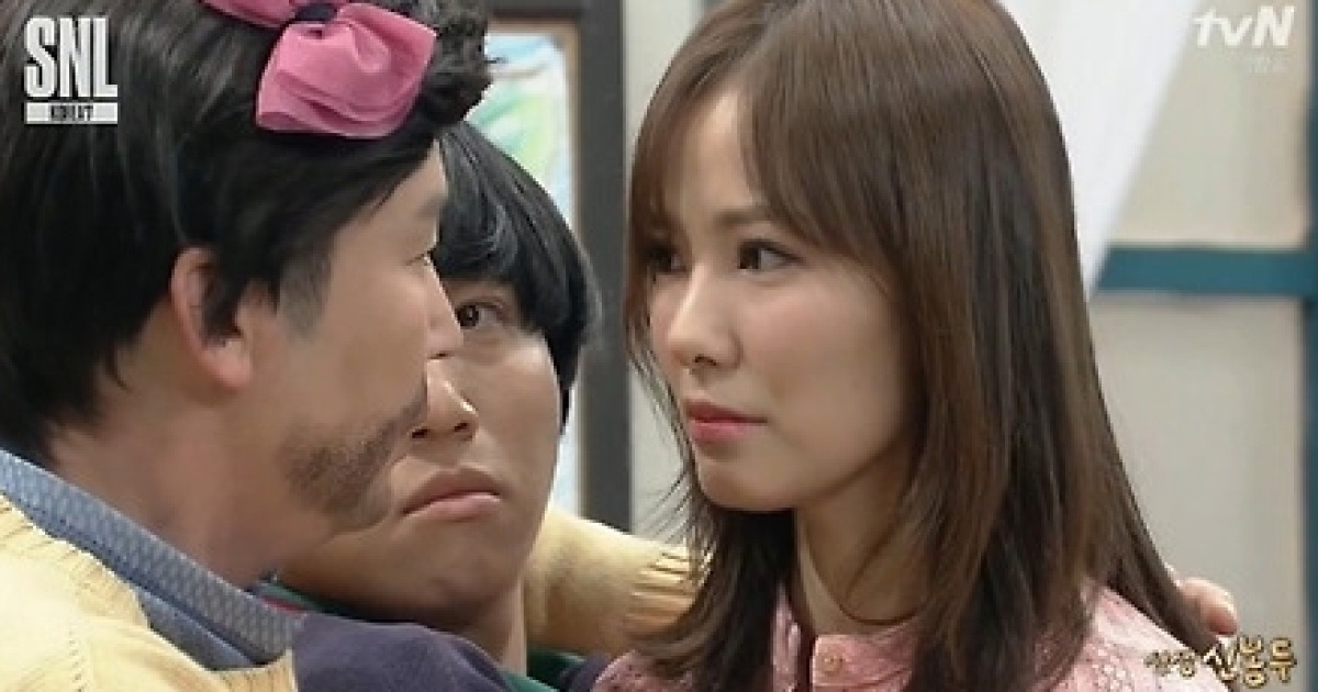 'SNL7' 신동엽, 손태영에 흑심..멋대로 포옹 시도